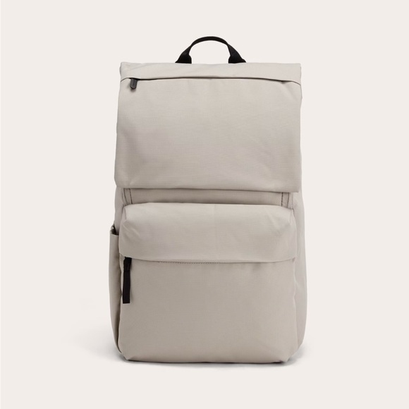 Bags | Everlane The Renew Transit Backpack Nwt | Poshmark